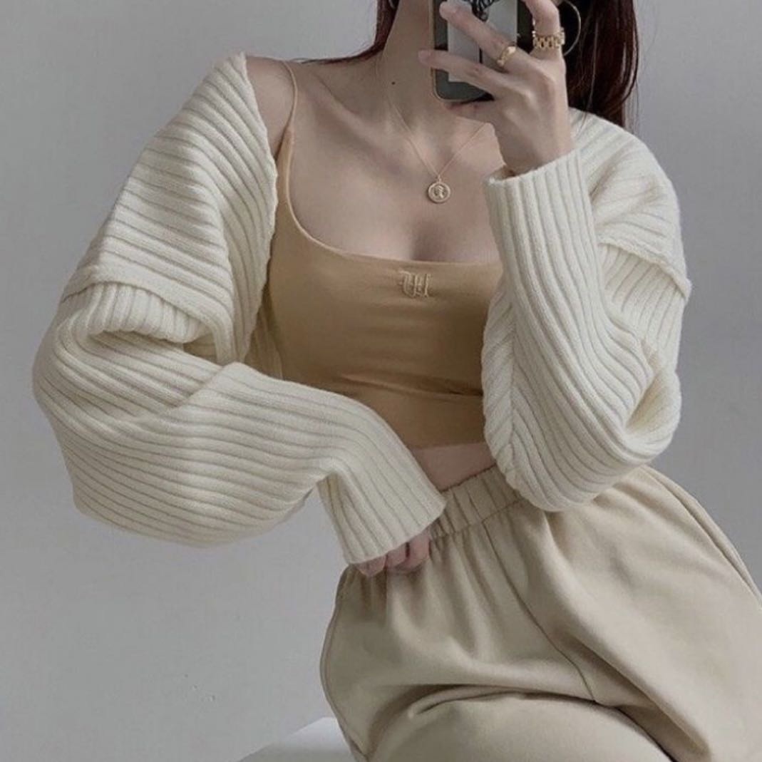 cream bolero, Women's Fashion, Coats, Jackets and Outerwear on Carousell