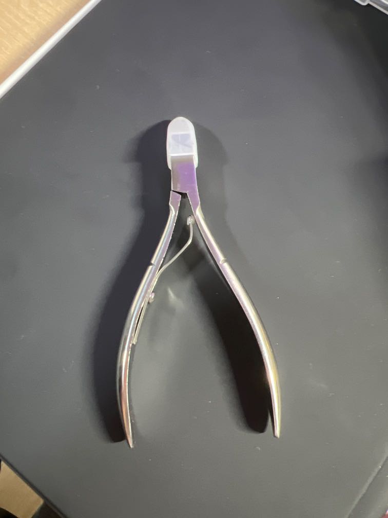 Cuticle cutter, Beauty & Personal Care, Hands & Nails on Carousell