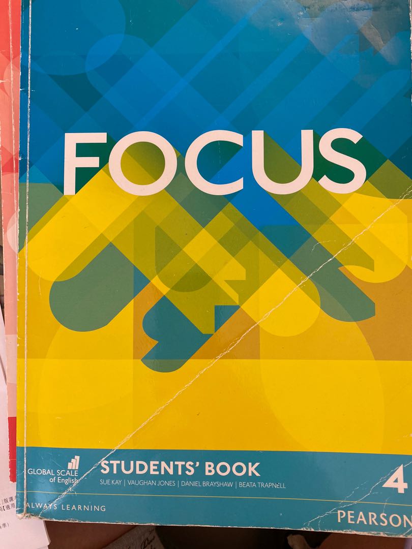 Focus student’s book 4 & workbook 4, 興趣及遊戲, 書本 & 文具, 教科書 - Carousell
