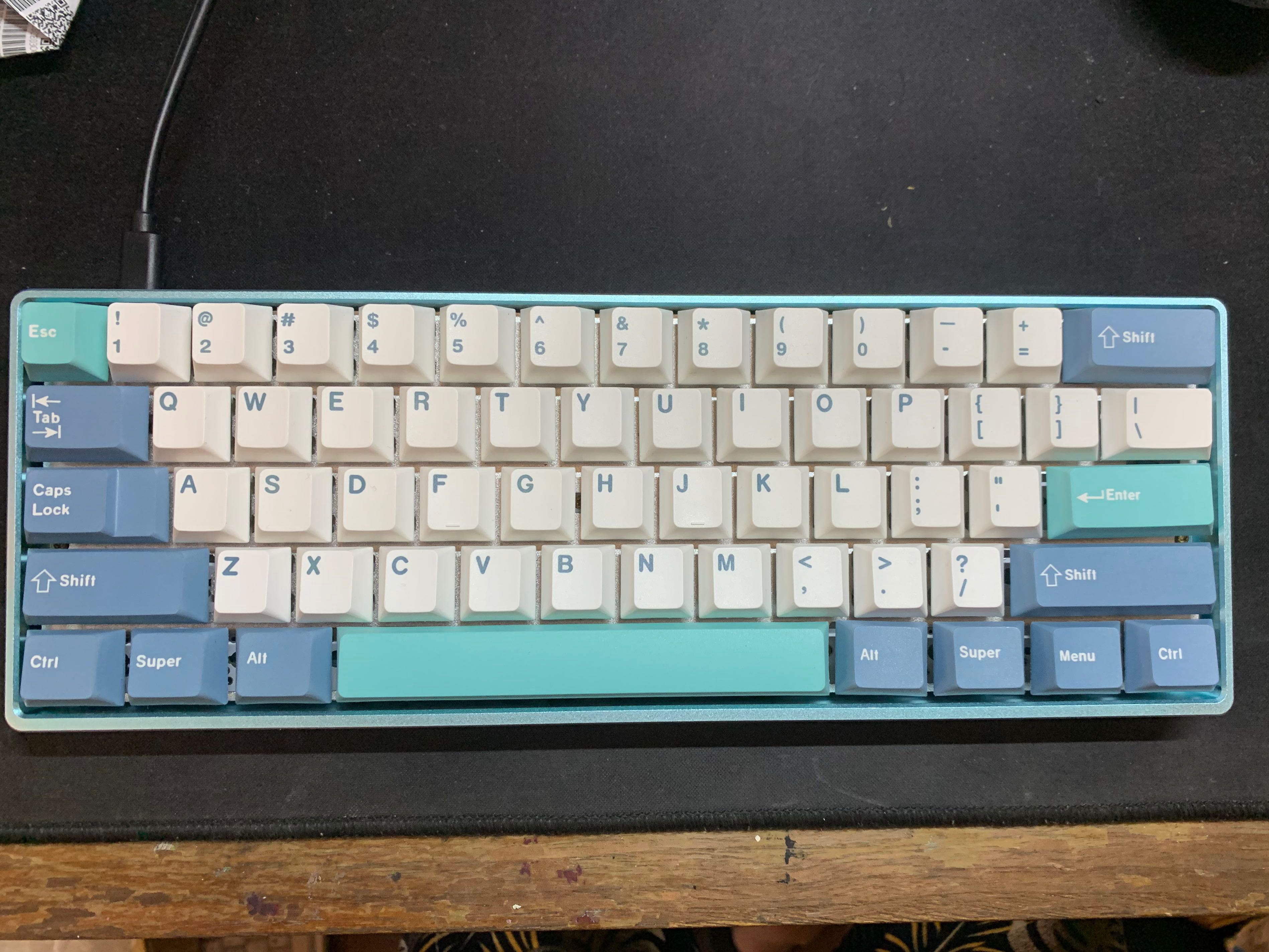 *降價* GH60 鋁坨坨 機械鍵盤, 電腦及科技產品, 電腦周邊產品, 硬碟及儲存裝置在旋轉拍賣