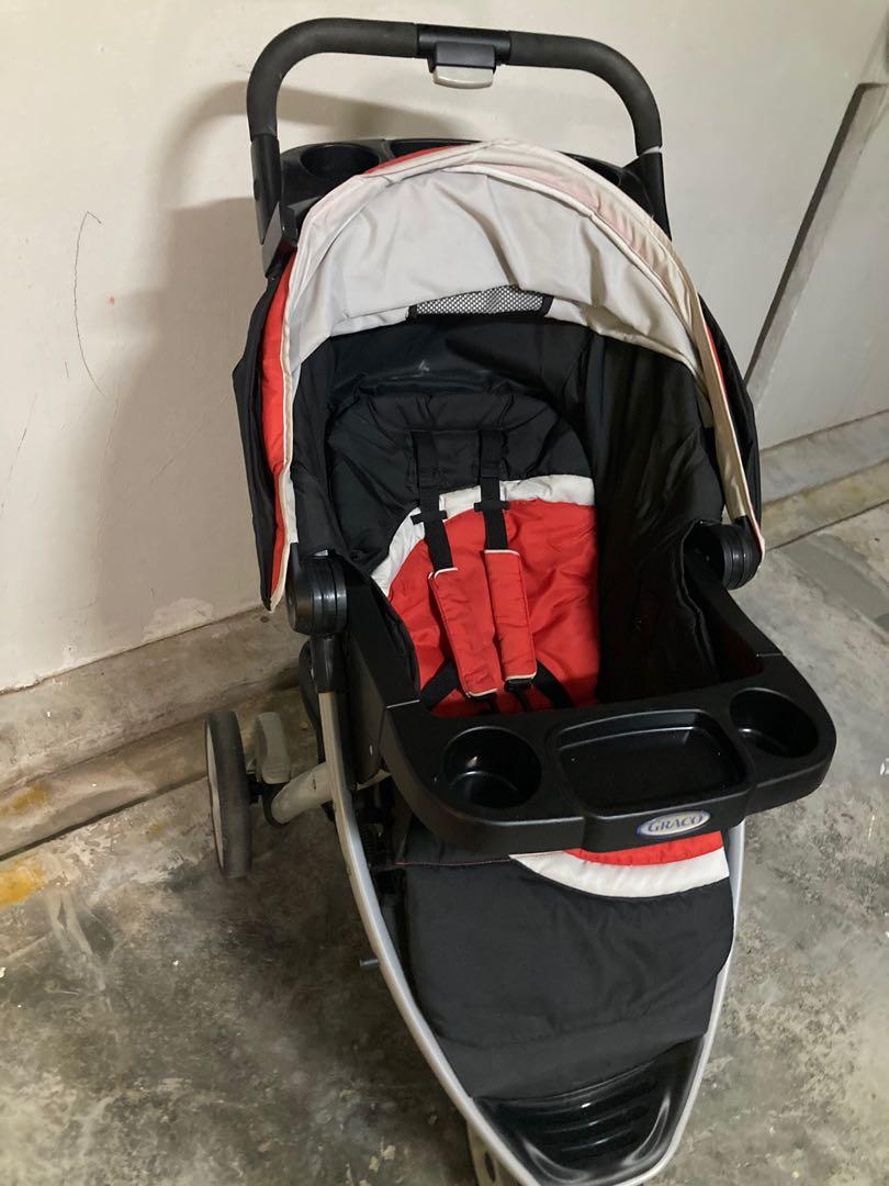 Graco Stroller, Babies & Kids, Going Out, Strollers on Carousell