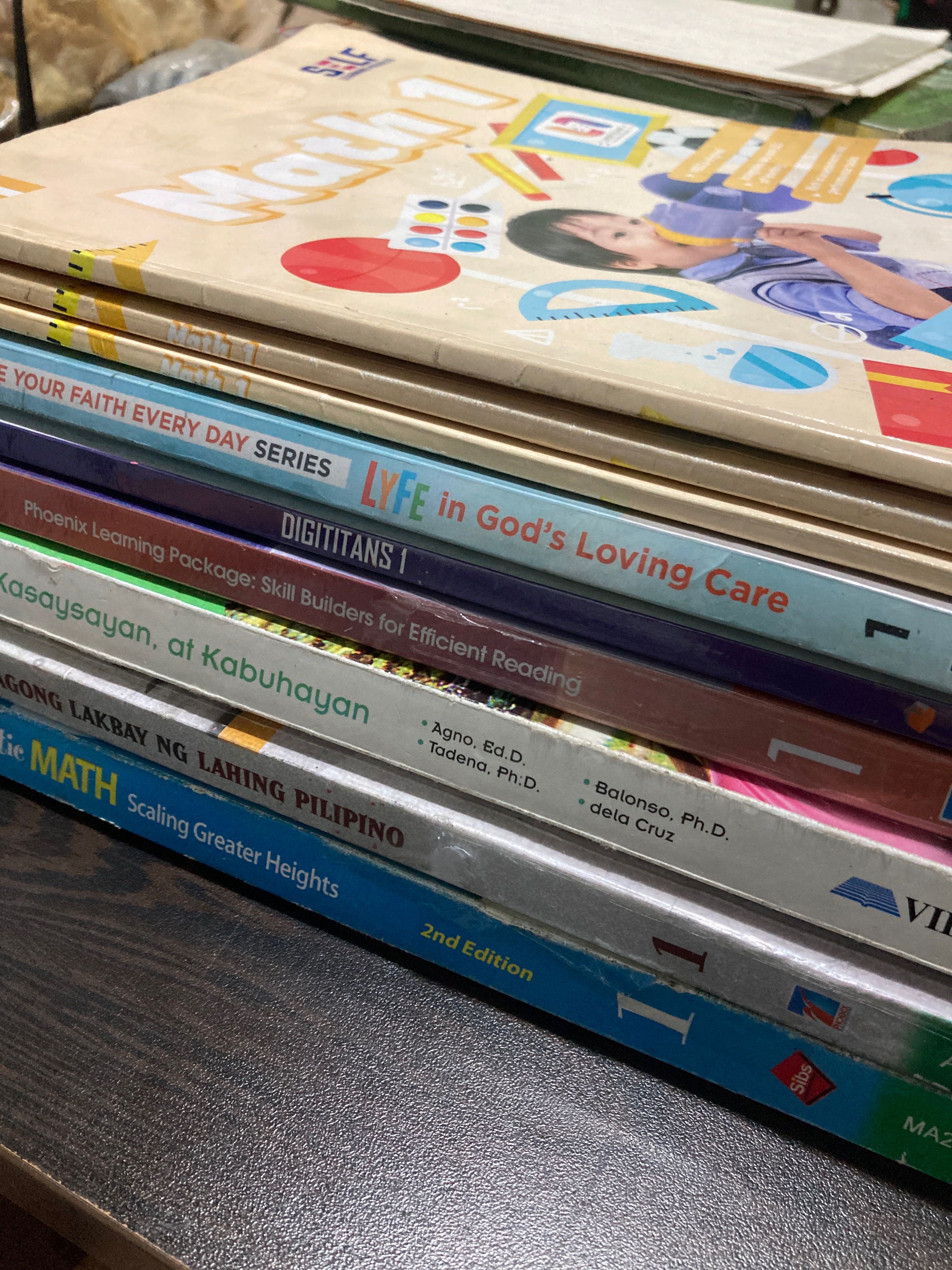 Grade 1 books, Hobbies & Toys, Books & Magazines, Textbooks on Carousell