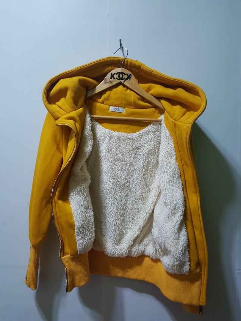 Hermes puff jacket, Luxury, Apparel on Carousell