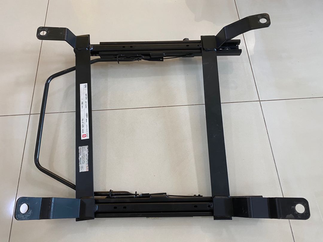 Honda Fit GD1/3 driver seat rail, Car Accessories, Accessories on Carousell
