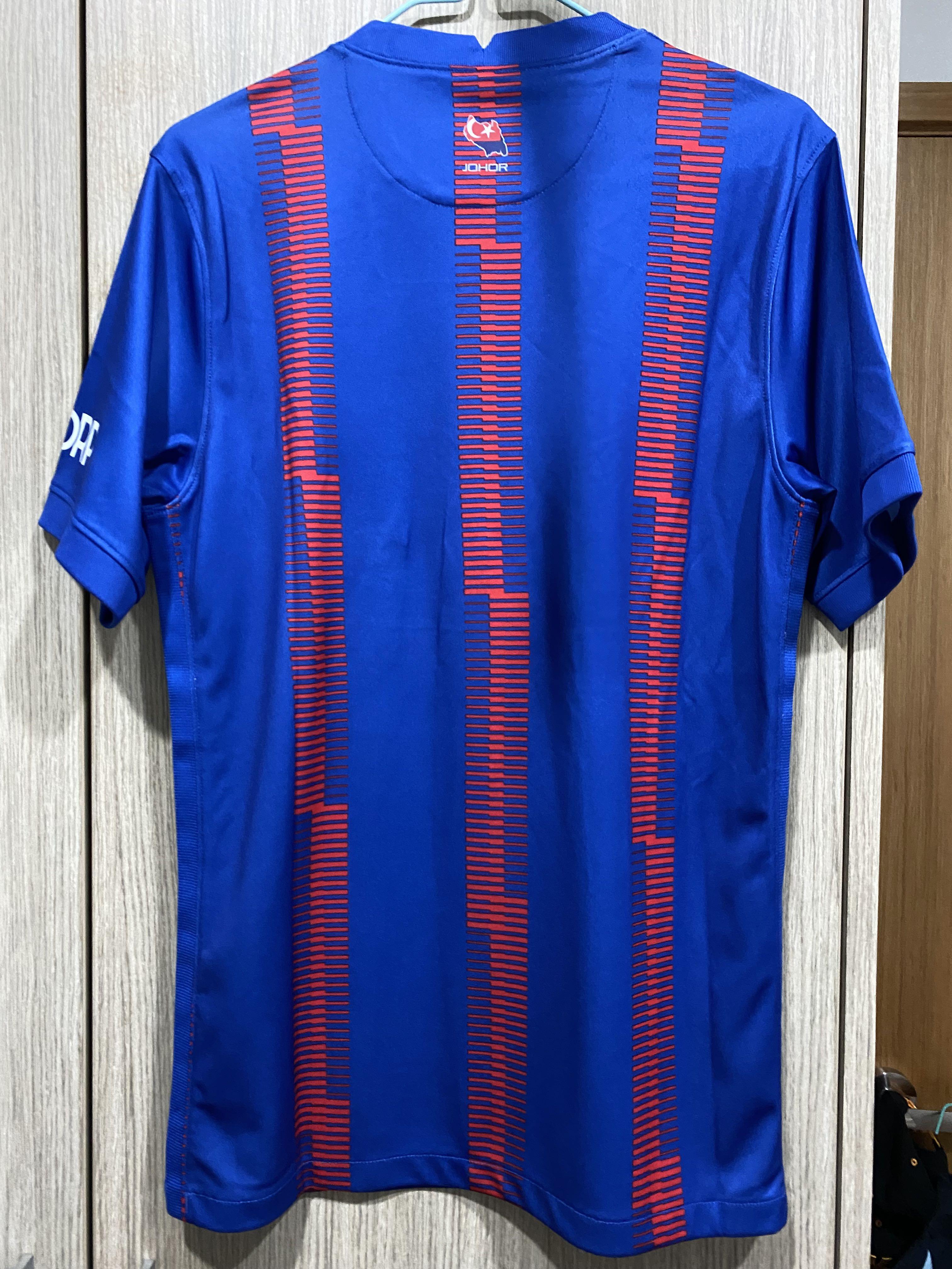 Jdt 2022 season home kit, Men's Fashion, Activewear on Carousell