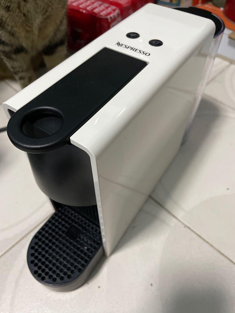 Nespresso Essenza Mini Coffee Machine, TV & Home Appliances, Kitchen ...