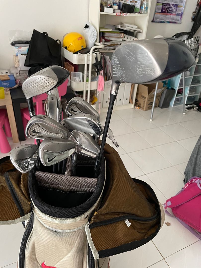 Nike golf set + putter, Sports Equipment, Other Sports Equipment and ...
