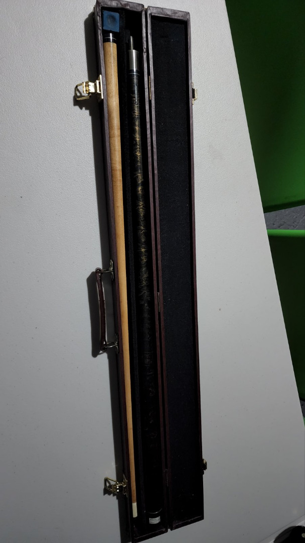 Robson Cue Stick (with Hard Bag), Sports Equipment, Sports & Games ...