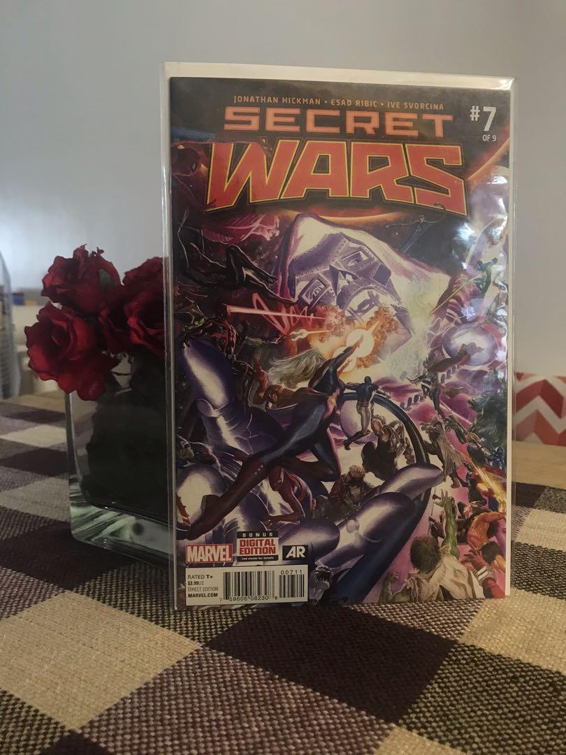 Secret Wars #7 Direct Edition - Alex Ross cover, Hobbies & Toys, Books ...