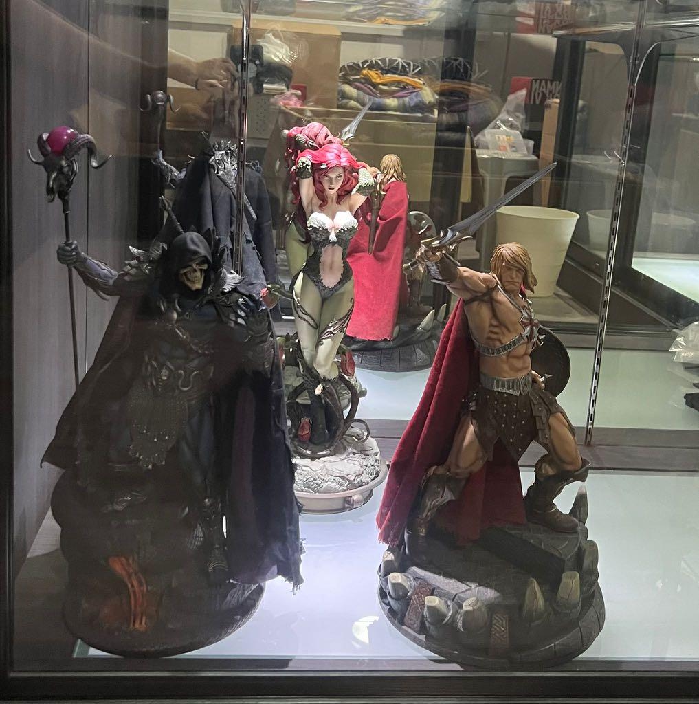 Sideshow he man , Skeletor, poison ivy, Hobbies & Toys, Memorabilia ...