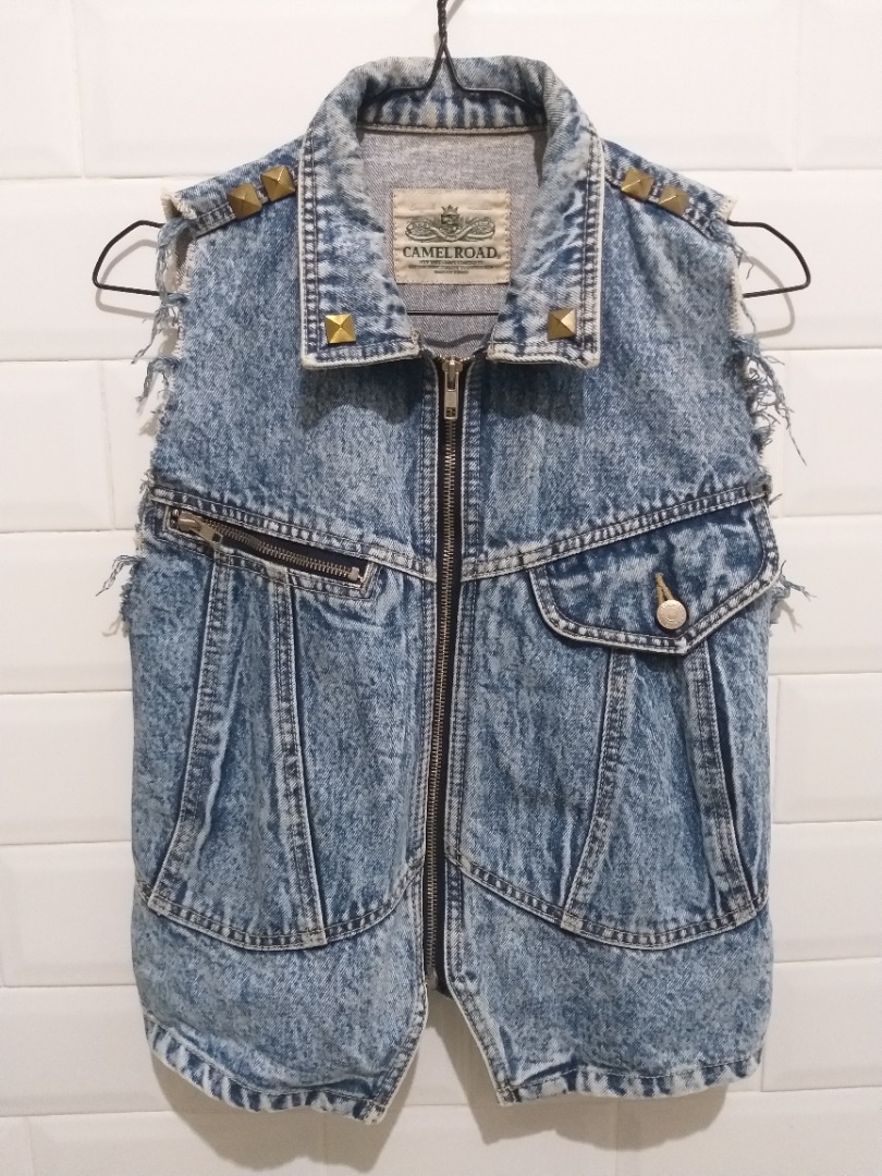 sleevless denim jacket / Rompi eipped jeans / jaket denim tanpa lengan ...