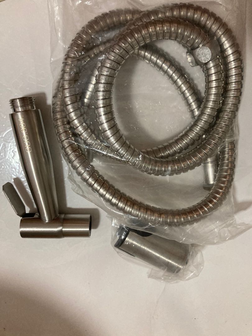 Spray gun, Furniture & Home Living, Bathroom & Kitchen Fixtures on ...