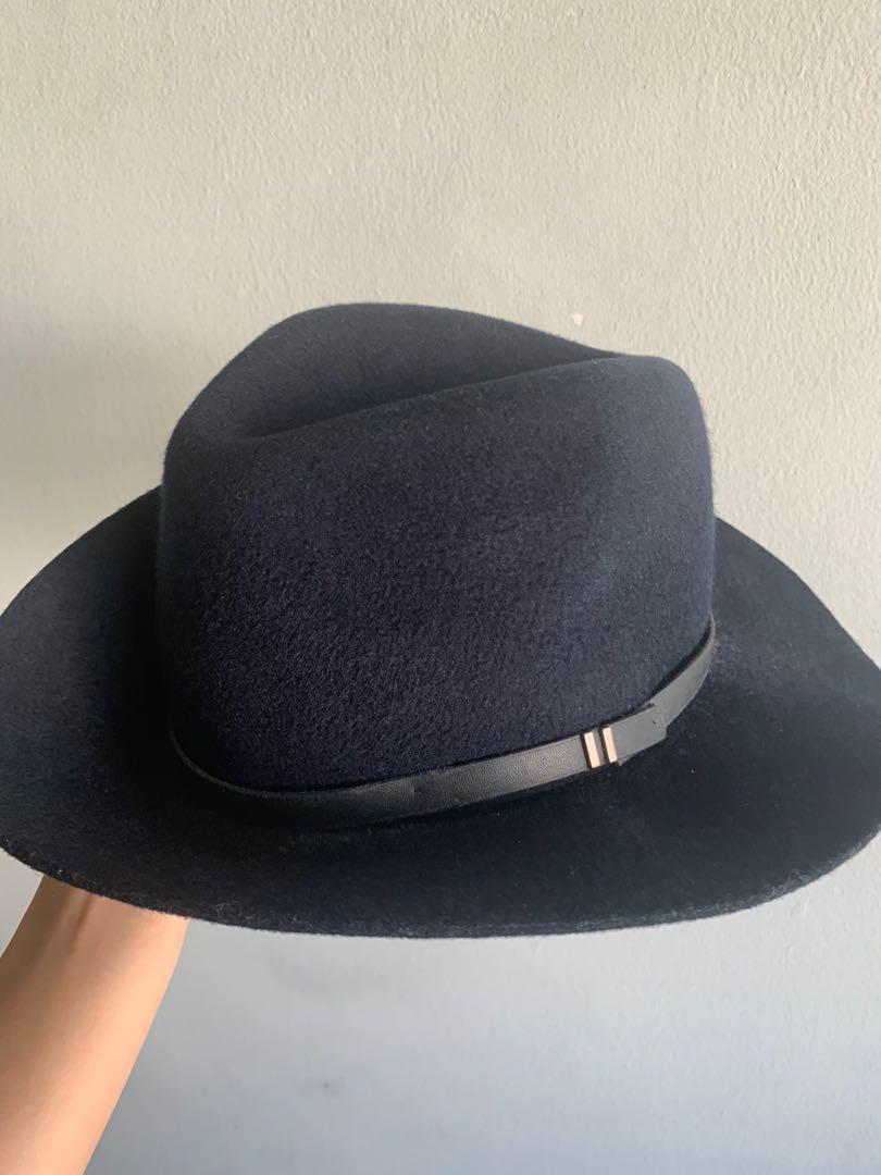 Topman Unisex Black Wide Rim Hat, Women's Fashion, Watches ...