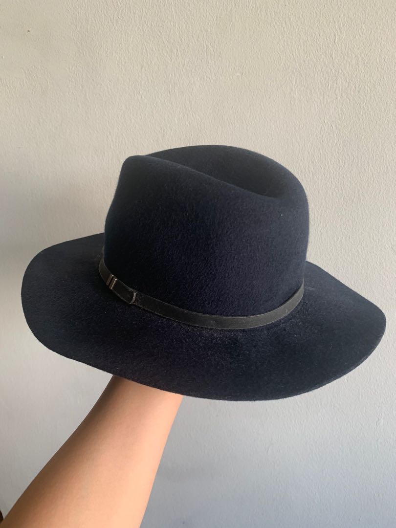 Topman Unisex Black Wide Rim Hat, Women's Fashion, Watches ...