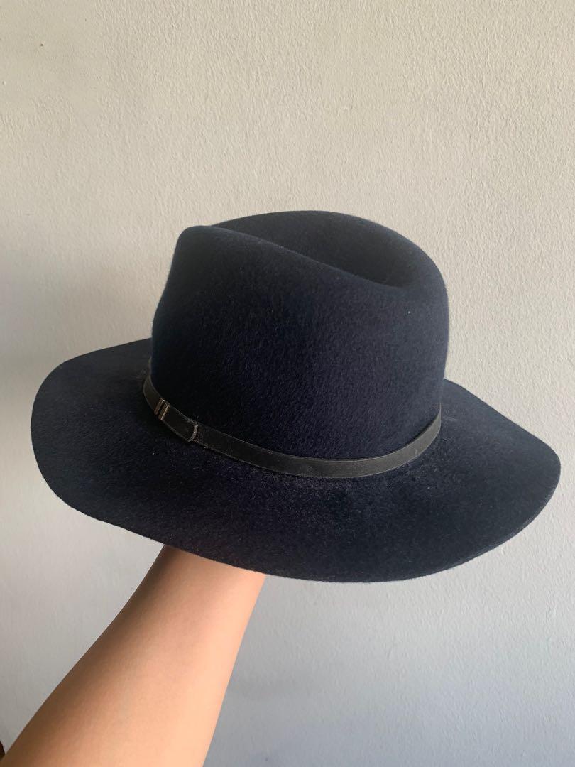 Topman Unisex Black Wide Rim Hat, Women's Fashion, Watches ...