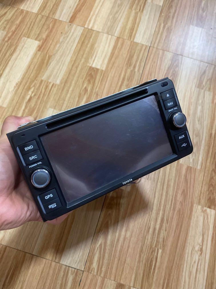 Toyota Fortuner stock Head unit (2013), Car Parts & Accessories, Audio ...