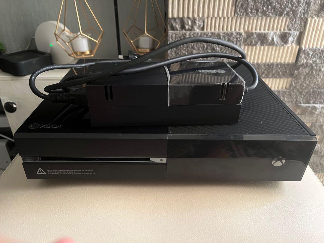 Xbox One First Gen, Video Gaming, Video Game Consoles, Xbox on Carousell