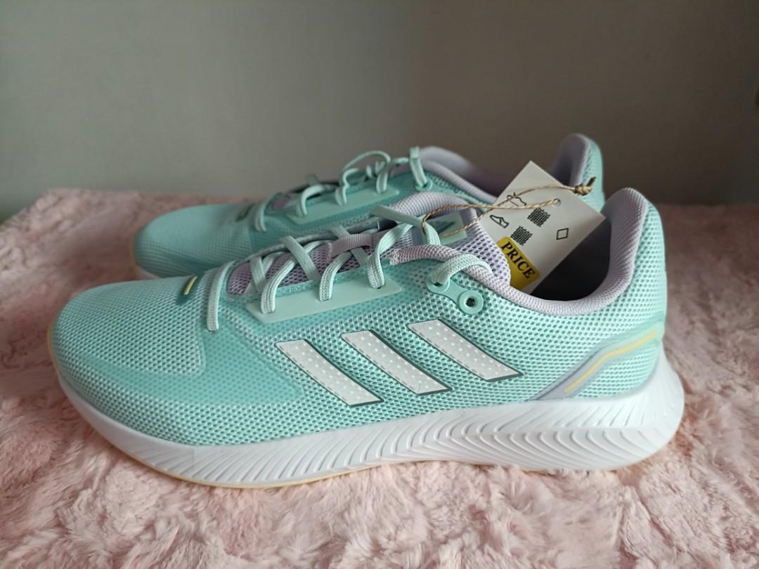 Adidas tri color, Women's Fashion, Footwear, Sneakers on Carousell