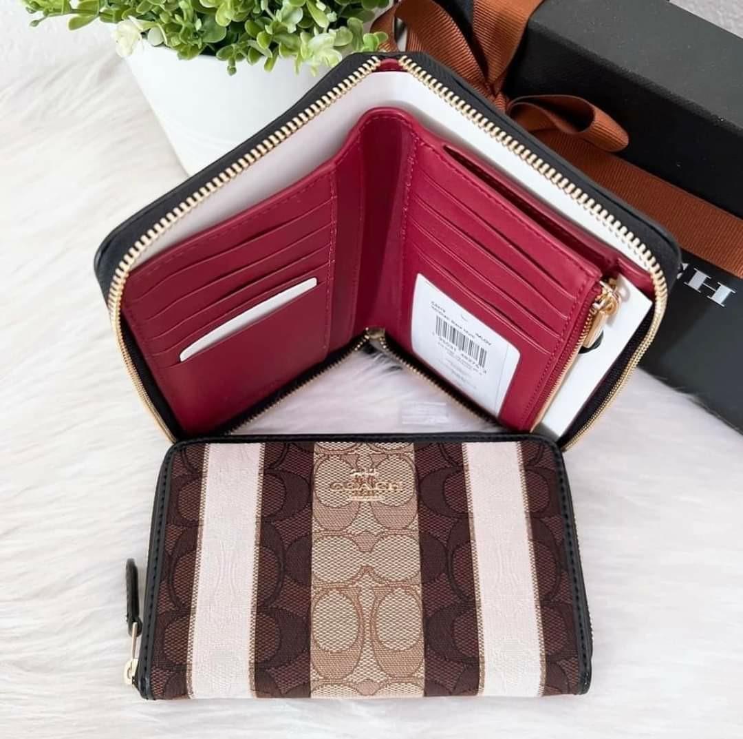Authentic Coach Wallet, Women's Fashion, Bags & Wallets, Wallets & Card ...