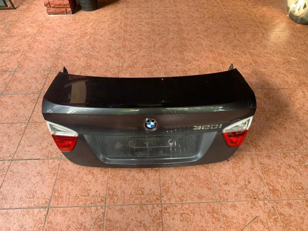 BMW E90 320i - REAR BONET COMPLETED WITH REAR LAMP, Auto Accessories on ...