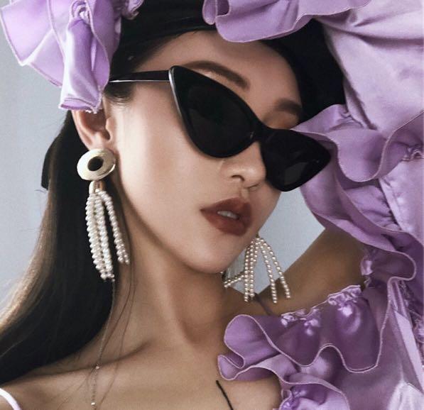 Cat-eye pointy shades sunglass on Carousell