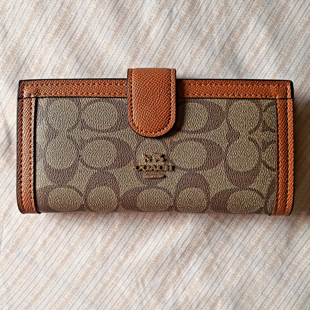 Coach Long Wallet, Women's Fashion, Bags & Wallets, Wallets & Card ...