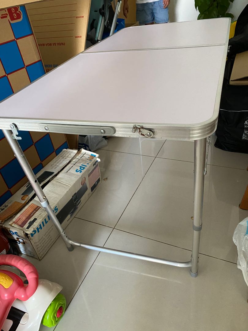 Collapsible table, Furniture & Home Living, Furniture, Tables & Sets on ...