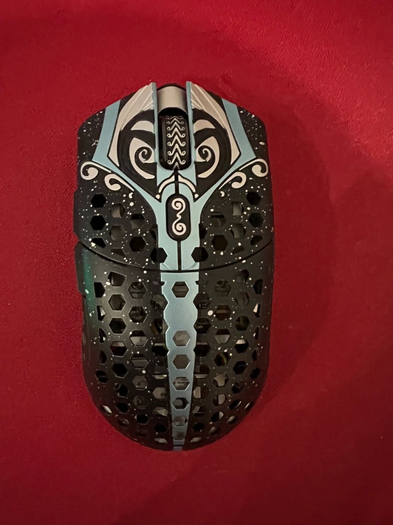 Finalmouse Starlight Phantom Medium, Computers & Tech, Parts ...