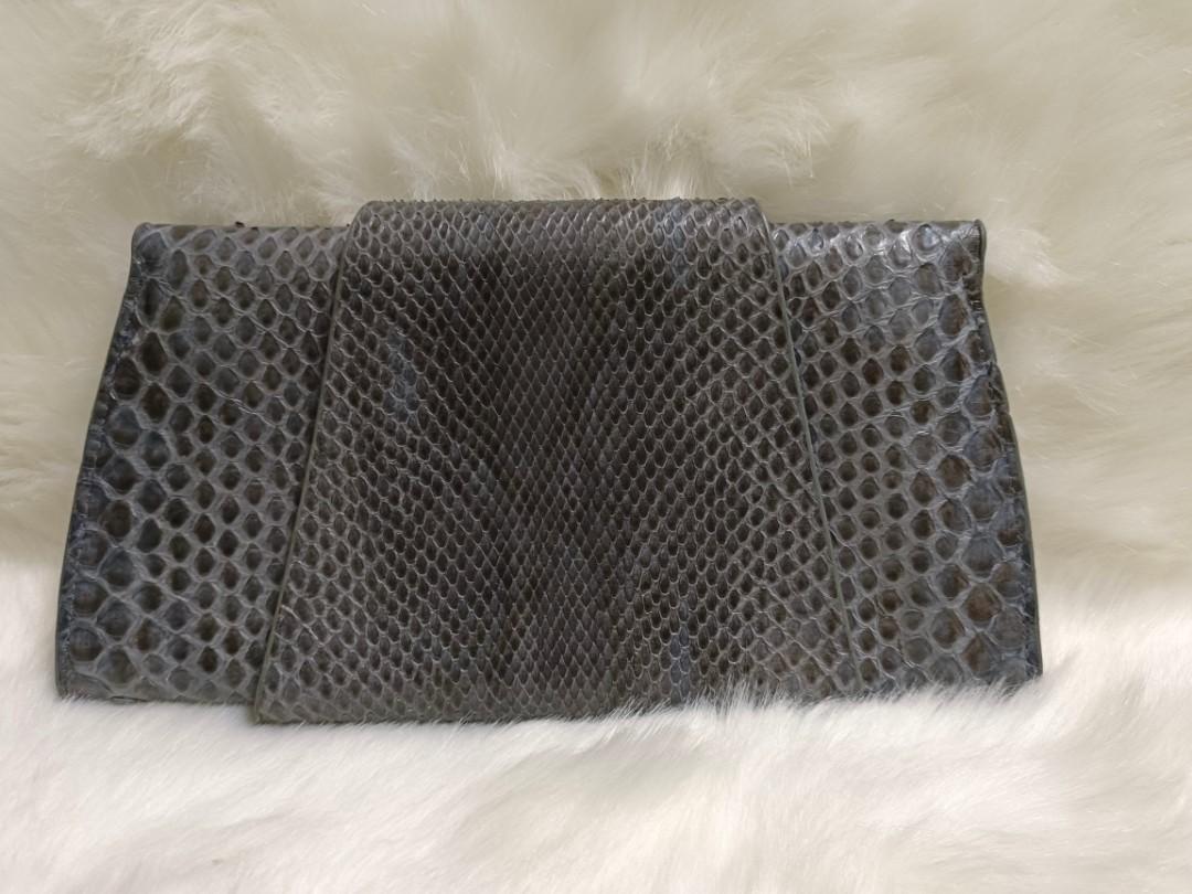 Genuine Snakes skin, Women's Fashion, Bags & Wallets, Purses & Pouches ...