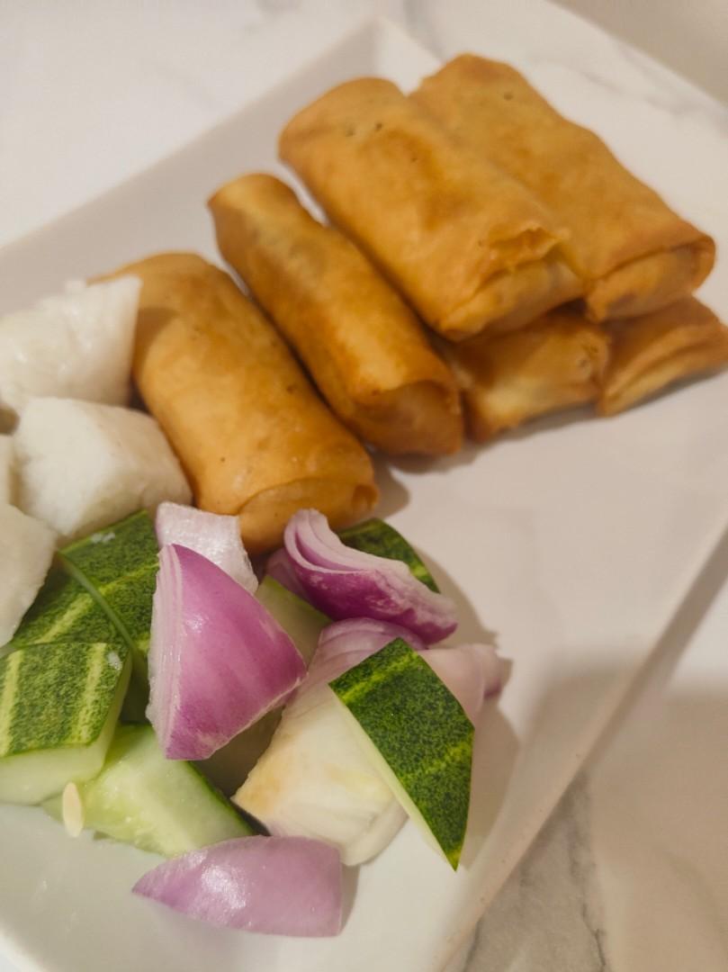 Hipster frozen/ fried popiah roll, Food & Drinks, Chilled & Frozen Food ...