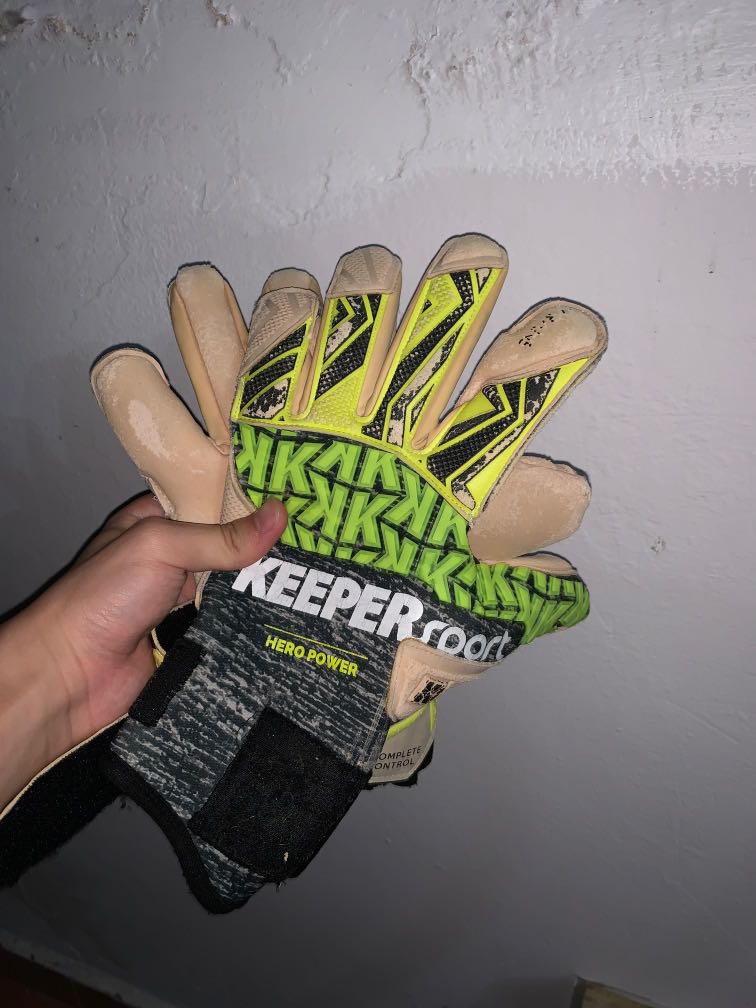 Keepersport Goalkeeper gloves, Sports Equipment, Sports & Games, Racket ...