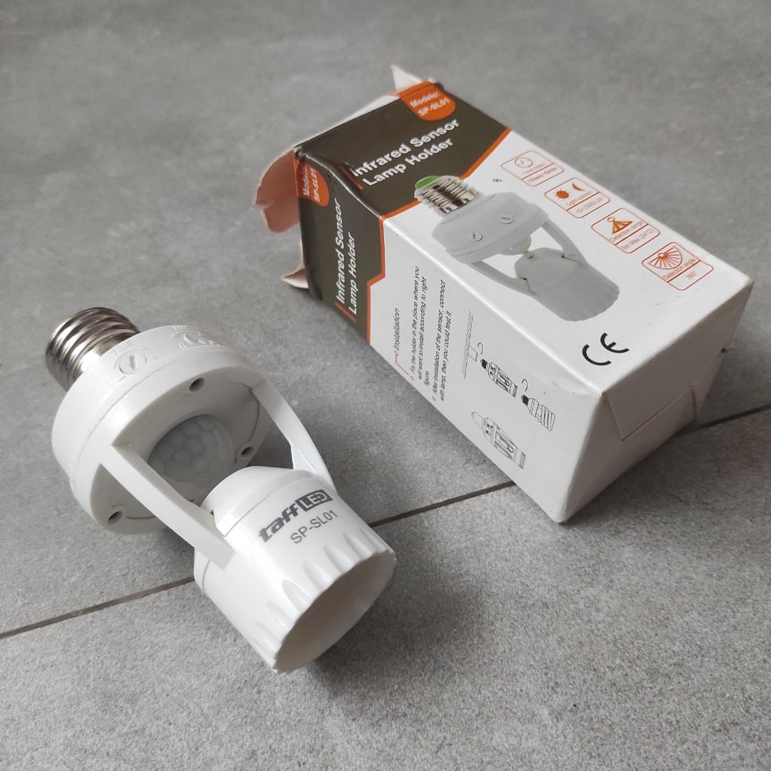 Fitting lampu sensor cahaya dan sensor gerak, Elektronik, Lainnya di ...
