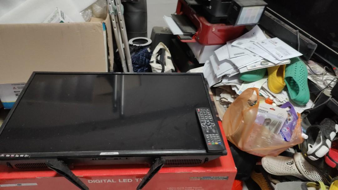Korean 32" led monitor, Computers & Tech, Parts & Accessories, Monitor ...