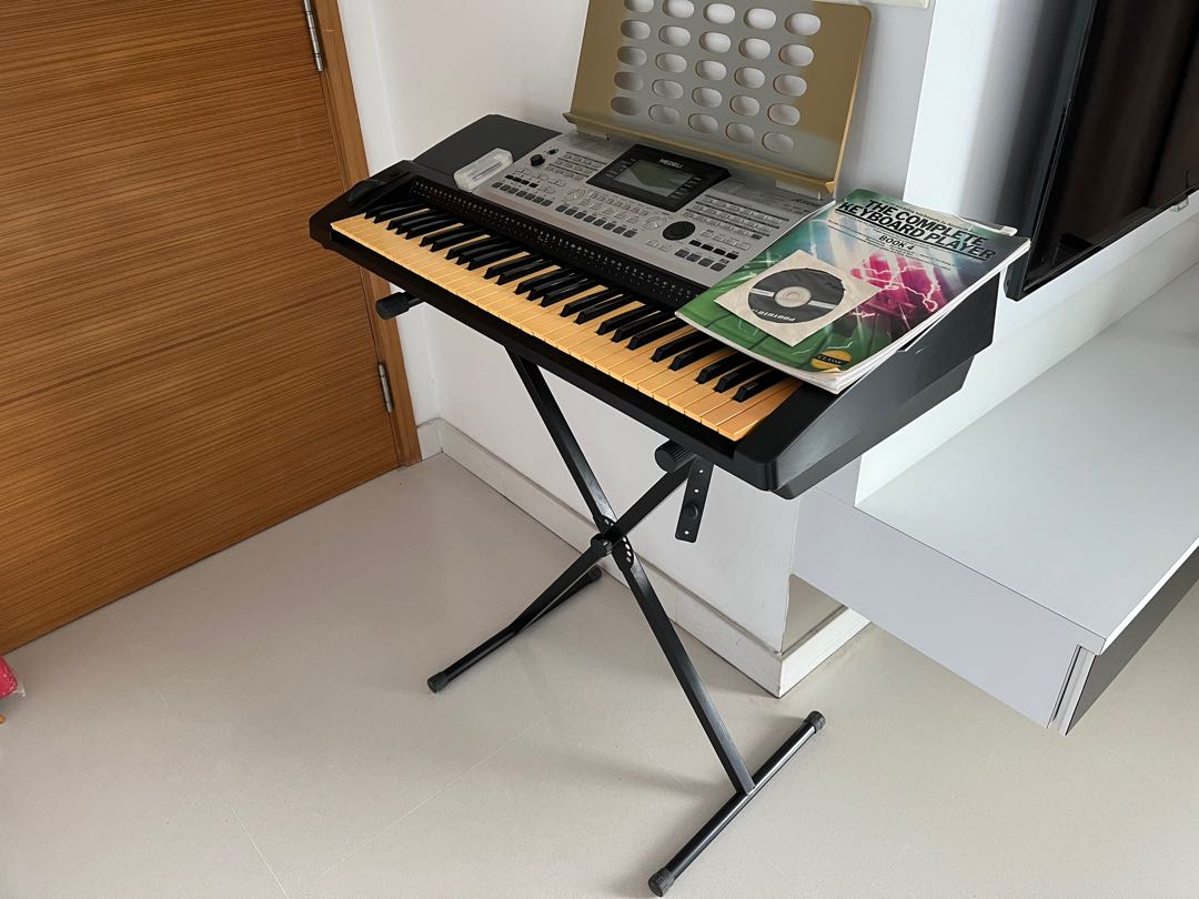 Medeli Electronic Key Board A800, Hobbies & Toys, Music & Media ...