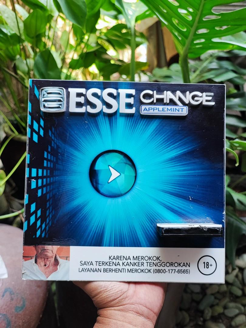 Neon Box Mini Iklan Rokok Esse, Antik, Lainnya di Carousell