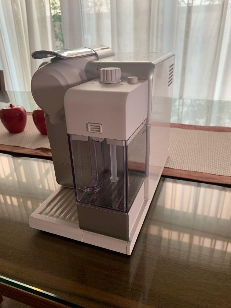 Nespresso Lattissima Touch (Grey), TV & Home Appliances, Kitchen ...