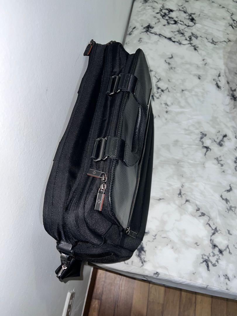 Samsonite Veron II, Men's Fashion, Bags, Briefcases on Carousell