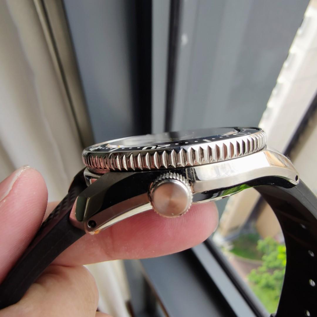 Seiko SPB207 limited edition green dial, Luxury, Watches on Carousell