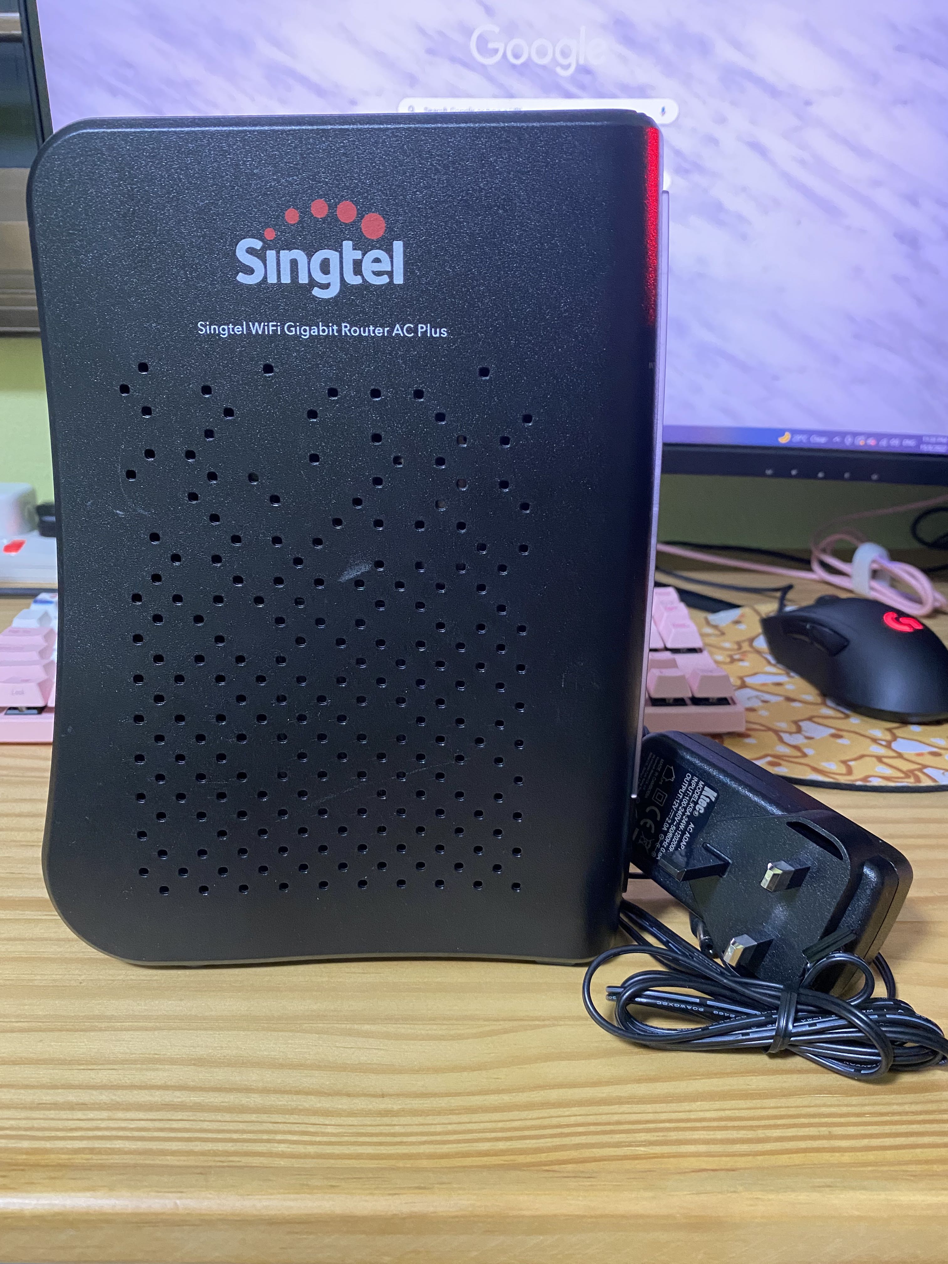 SingTel router, Computers & Tech, Parts & Accessories, Networking on ...