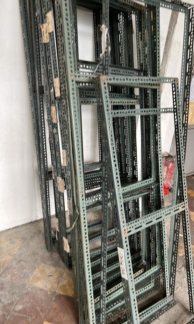 Slotted angle bar for shelves, Commercial & Industrial, Construction ...