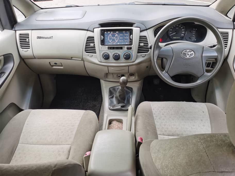 TOYOTA INNOVA 2.0MT E SPEC 2015TH, Cars, Cars for Sale on Carousell