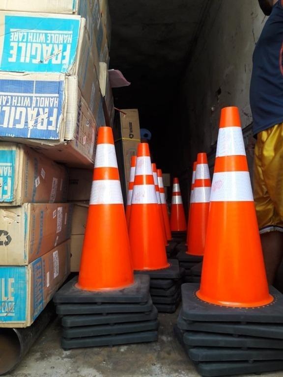 Traffic cone rubberized, Commercial & Industrial, Construction ...