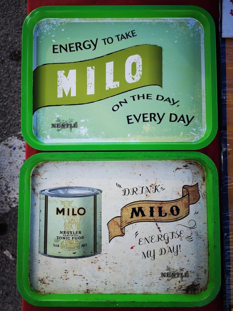 VINTAGE TRAY & SIGNAGE, Hobbies & Toys, Collectibles & Memorabilia ...