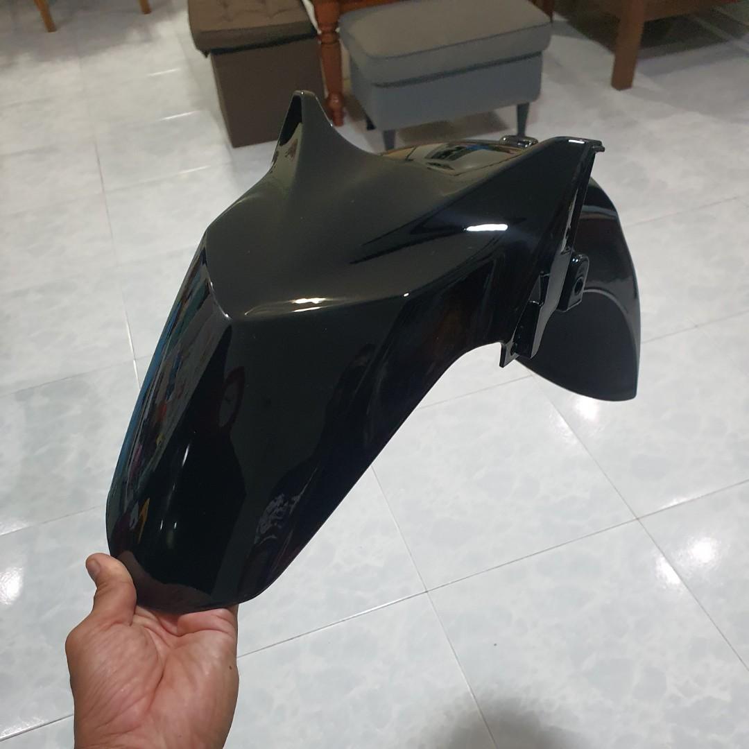 Xmax V1 front fender glossy, Motorcycles, Motorcycle Accessories on ...