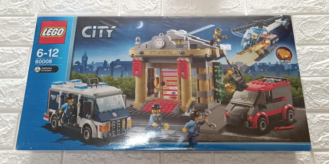 全新未開盒 Lego 60008 Museum Break-in 博物館 城市系列 (2013年出產), 興趣及遊戲, 玩具 & 遊戲類 ...