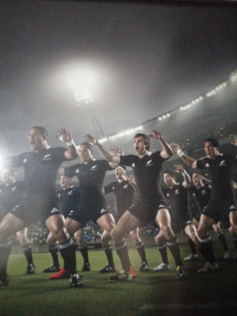 HUGE ALL BLACKS LIMITED EDITION Poster with frame, Hobbies & Toys ...
