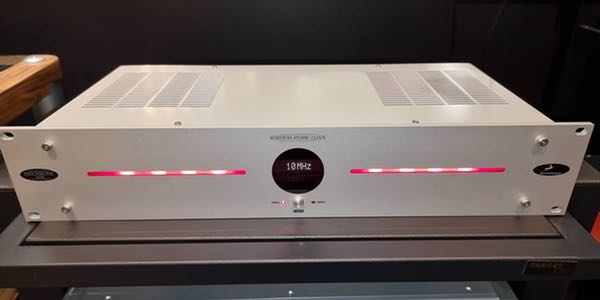 Antelope Isochrone 10M Rubidium Atomic Clock, Audio, Other Audio ...