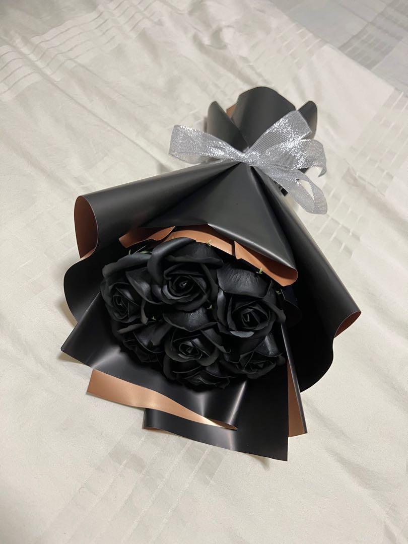 Classic Black Flower Bouquet, Hobbies & Toys, Stationery & Craft ...