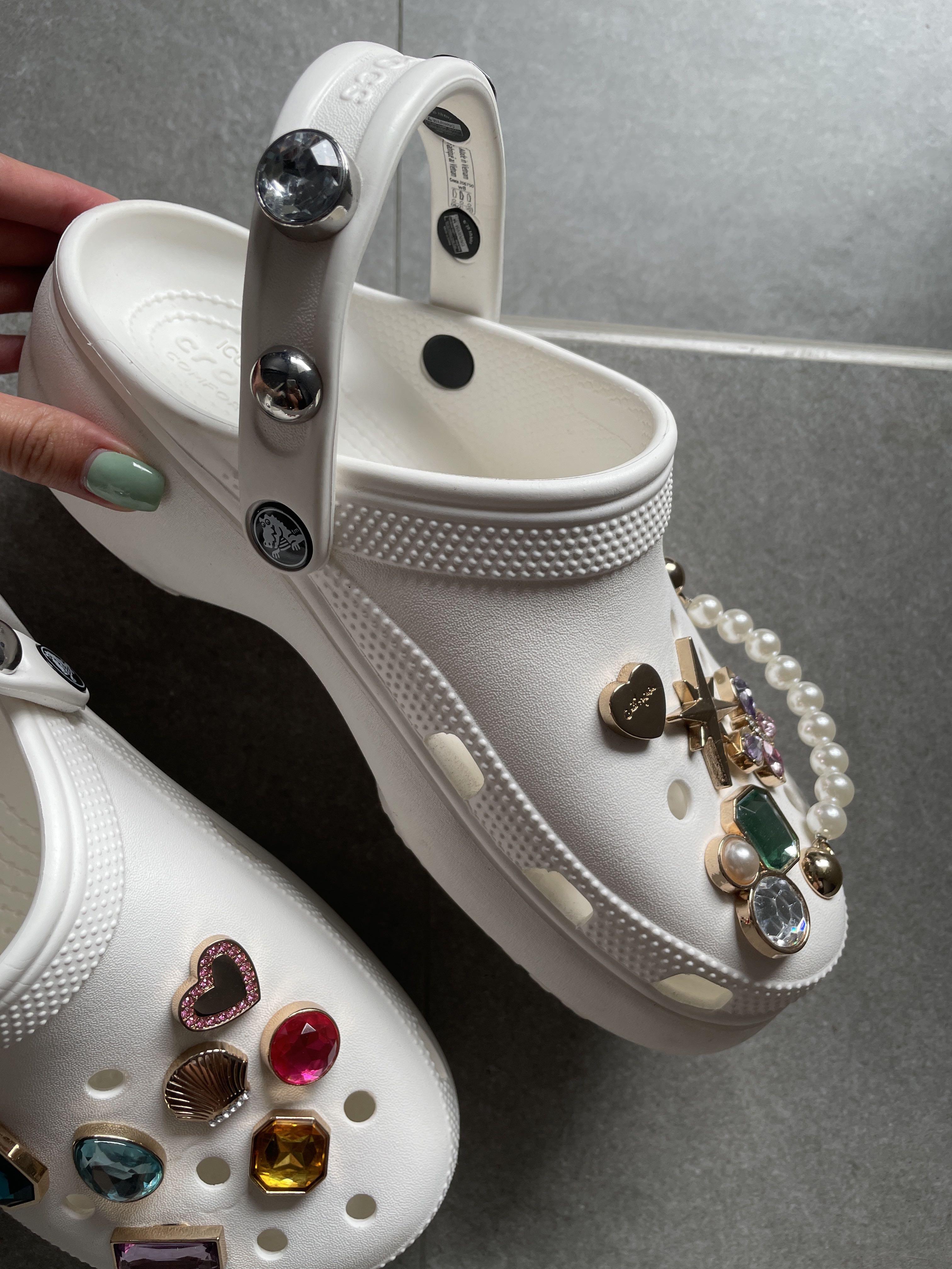 Crocs Classic Platform W8 (lots of jibbitz), Women's Fashion, Footwear, Flipflops and Slides on ...