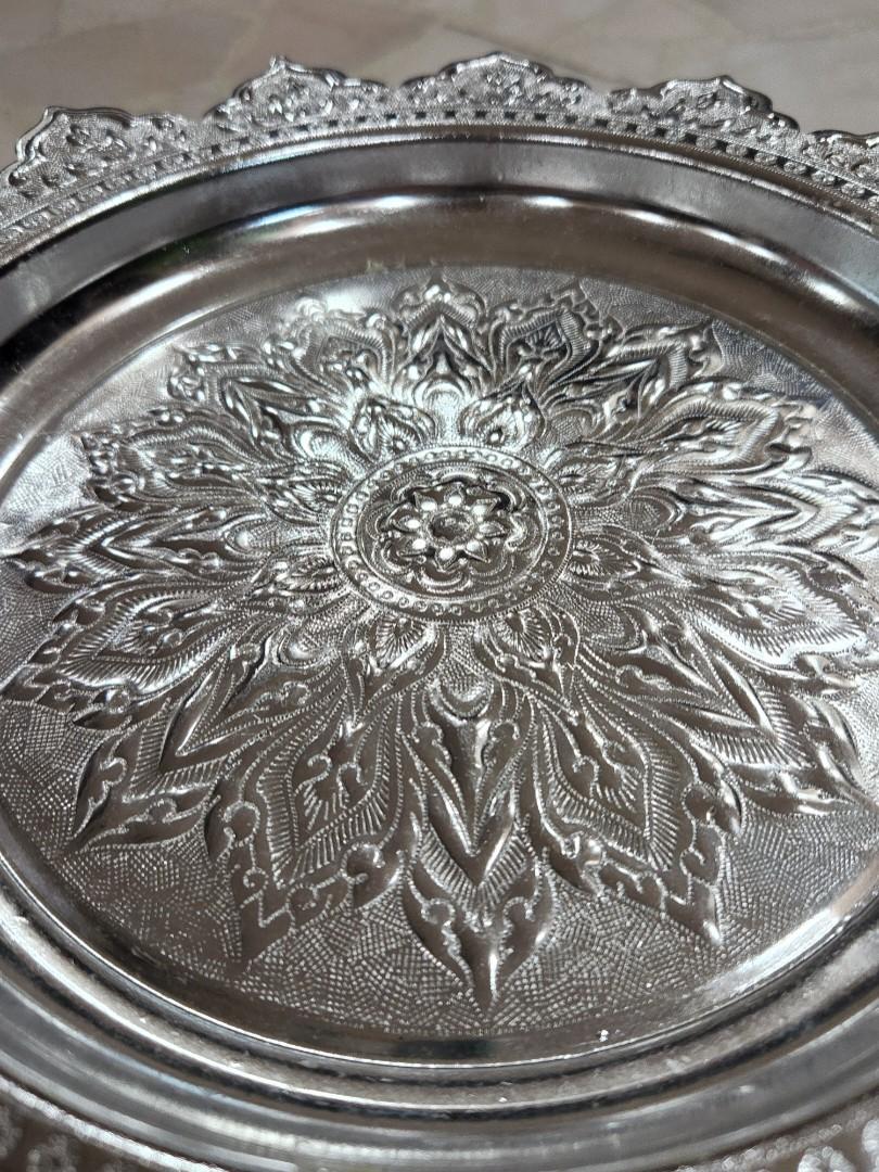 Dulang Hantaran Silver - 2 PCS, Furniture & Home Living, Home Decor ...